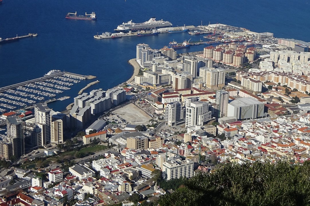 What connects the Atlantic Ocean to the Mediterranean Sea? - GEOGRAPHY HOST