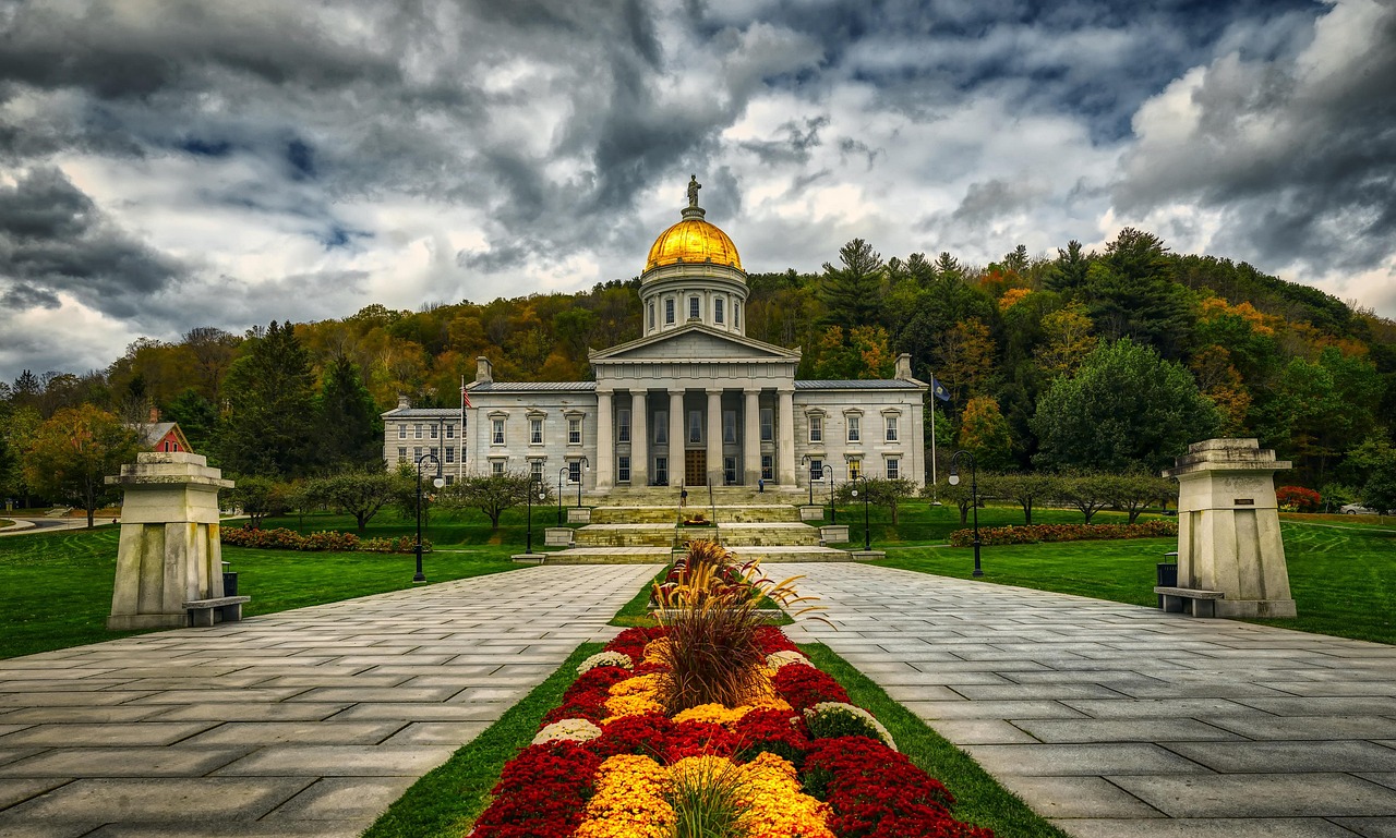 Which is the smallest state capital in the US? - GEOGRAPHY HOST